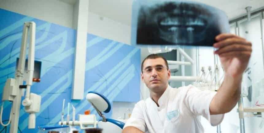 Retained tooth Birmingham - 7 Open Days | Medical-Dent